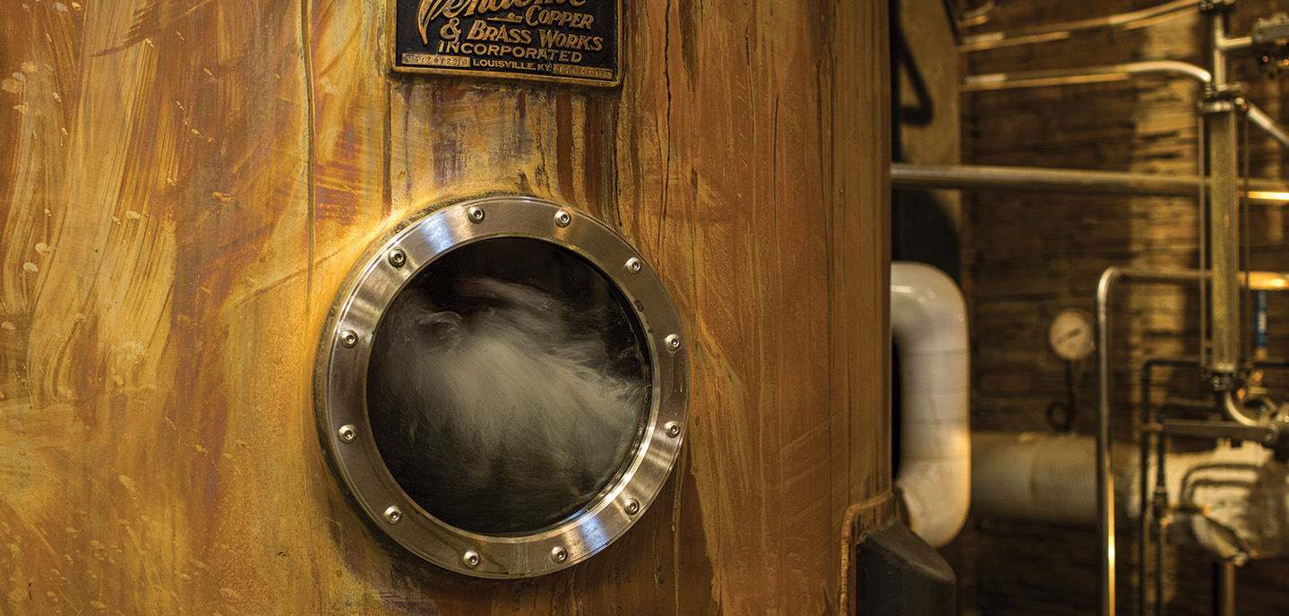 Kentucky bourbon whiskey distillery tour & tasting | Wilderness Trail